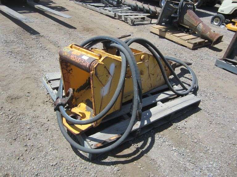 Hydraulic Hammer Backhoe Attachment - Sierra Auction Management Inc