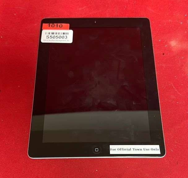 Apple iPad Model : A1395 , 16GB - Sierra Auction Management Inc