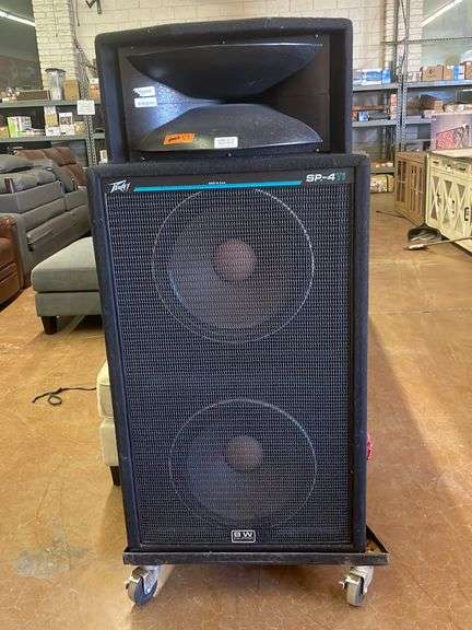 (2 PCS) Peavey SP-4Ti Speakers - Sierra Auction Management Inc