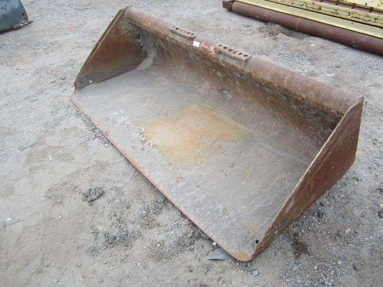 Bobcat Loader Bucket - Sierra Auction Management Inc