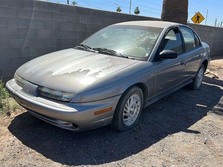 1999 Saturn S-Series SL2 - Sierra Auction Management Inc