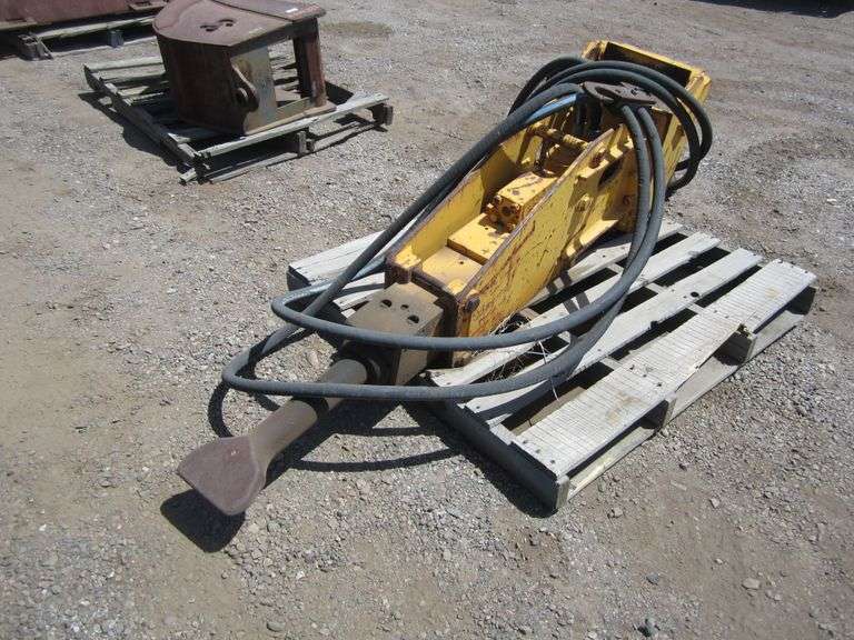 Hydraulic Hammer Backhoe Attachment - Sierra Auction Management Inc