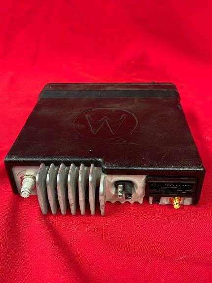(1 Qty) Motorola Radio Model: XPR 5580e - Sierra Auction Management Inc