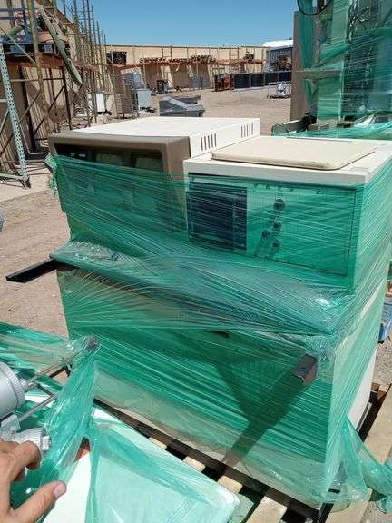 Control Unit for Scanning Electron Microscope - Sierra Auction ...