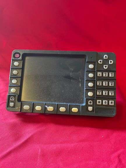 (1 Qty) Trapeze Mobile Display Terminal - Sierra Auction Management Inc