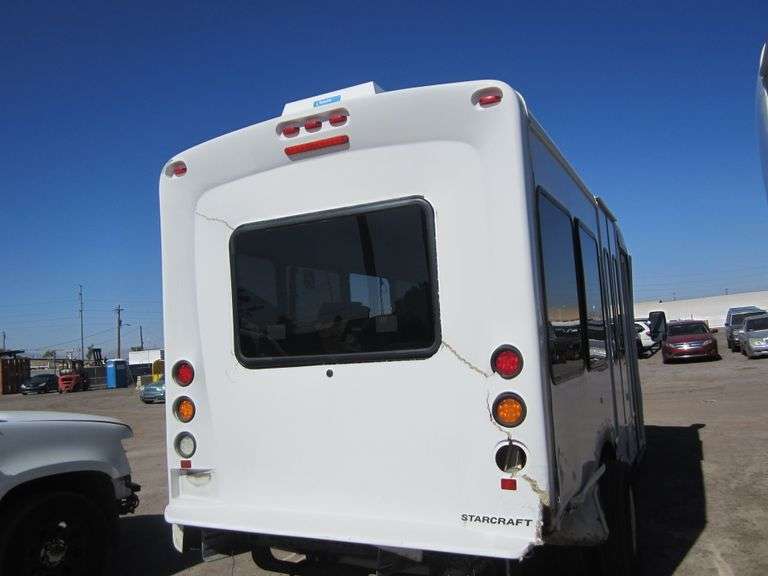 2019 Ford E350 Shuttle Bus - Sierra Auction Management Inc