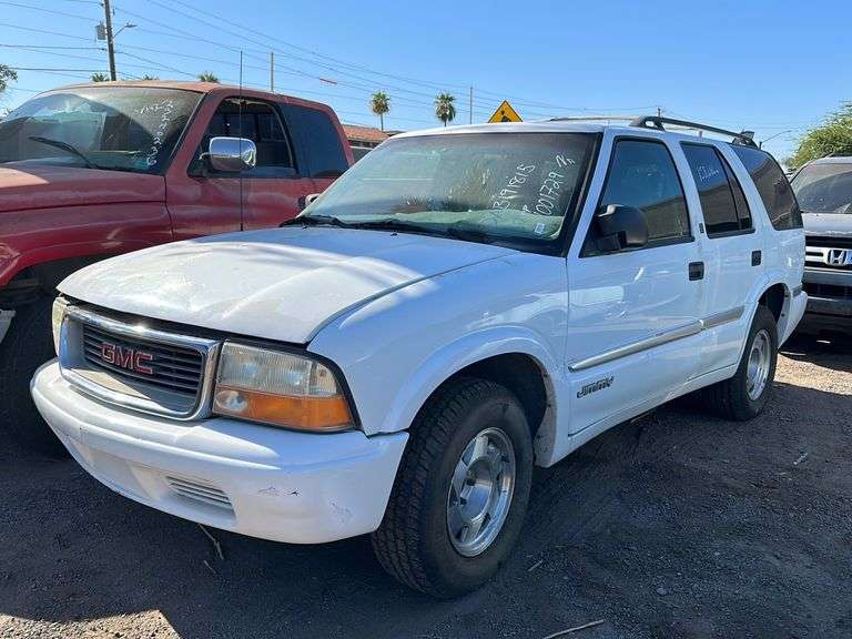 2001 GMC Jimmy Diamond Base Ed / SL / SLE - Convenience / SLT - Base ...