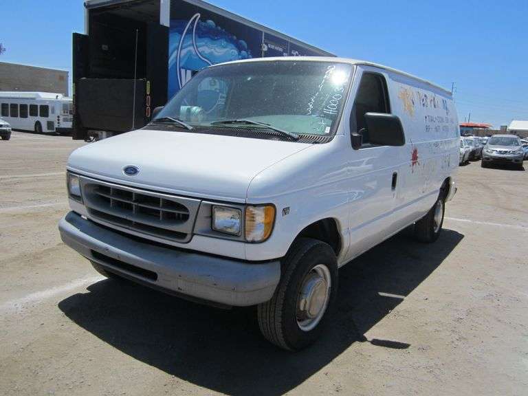 1998 Ford E250 Vans Econoline Cargo Van - Sierra Auction Management Inc
