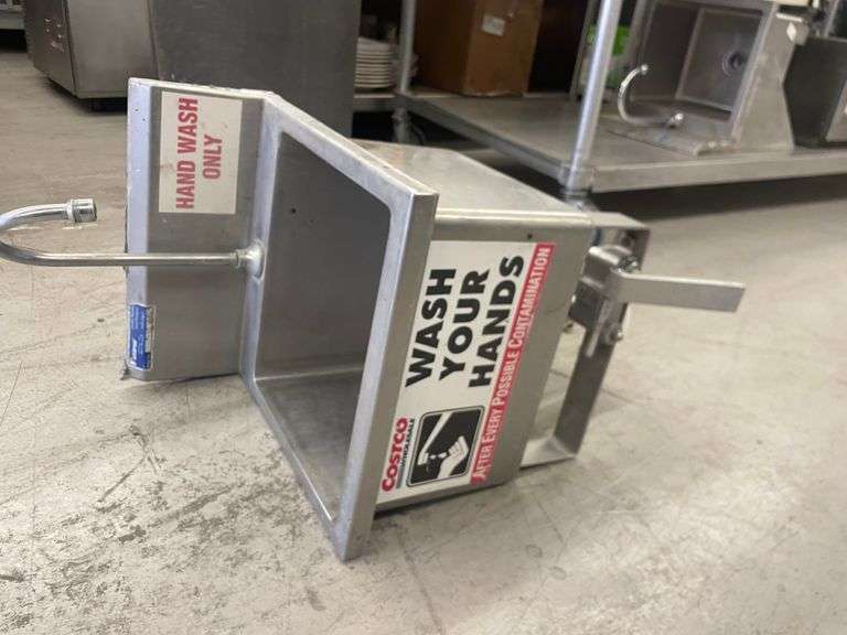 Knee Operated Wall Mount Hand Sink Nsf 16 X 16 X 215h Sierra Auction Management Inc
