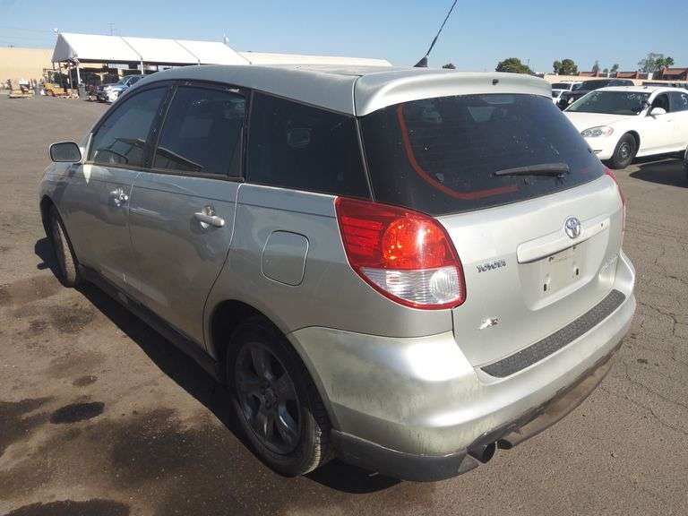 2003 Toyota Matrix Base / XR - Sierra Auction Management Inc
