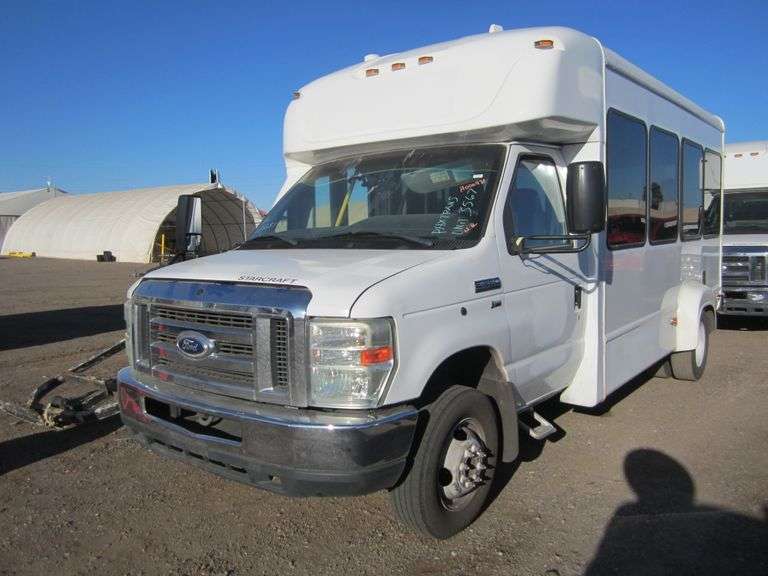 2016 Ford E350 Shuttle Bus - Sierra Auction Management Inc