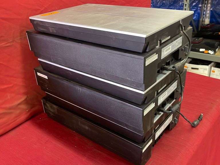 Epson Perfection V700 Photo - Sierra Auction Management Inc