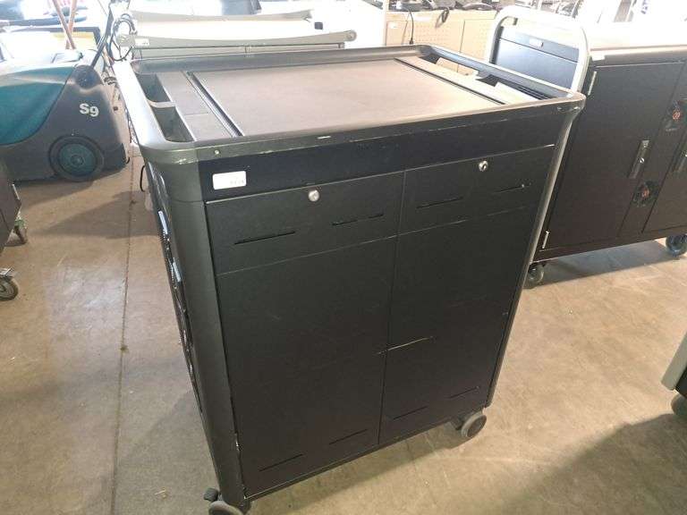 HP Ergotron Laptop Charging Cart - Sierra Auction Management Inc
