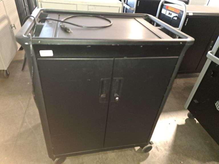 HP Ergotron Laptop Charging Cart - Sierra Auction Management Inc