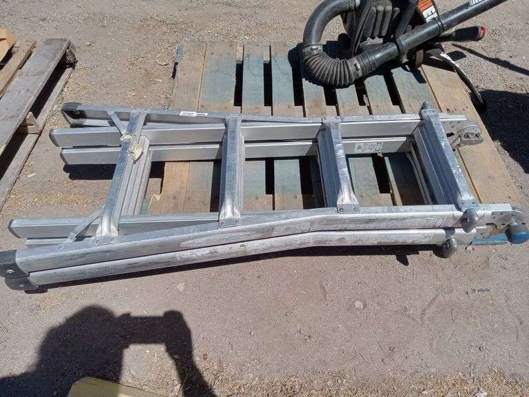 Werner Adjustable A Frame Ladder - Sierra Auction Management Inc