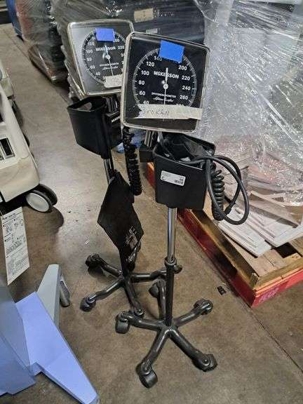 (2) McKesson Blood Pressure Machines (broken) - Sierra Auction ...