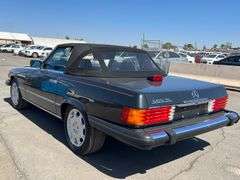 1986 Mercedes-Benz 560 Series SL - Sierra Auction Management Inc