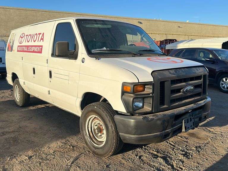 2012 Ford E350 Vans Econoline Cargo Van - Sierra Auction Management Inc