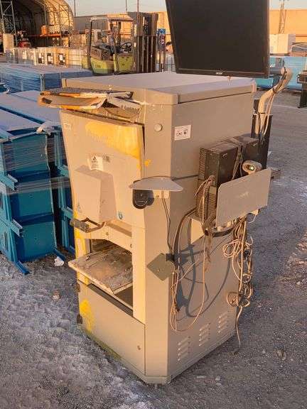 Corob Computerized Paint Mixer - Sierra Auction Management Inc