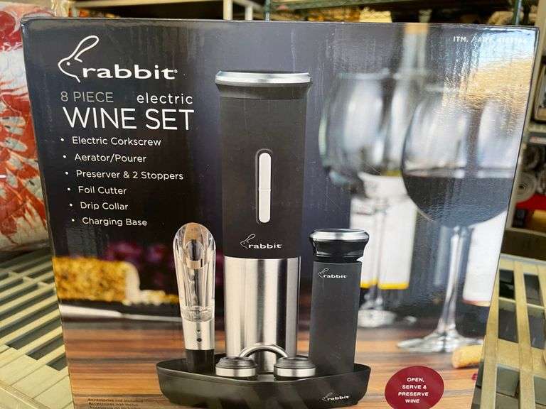 8pc Rabbit Wine Set - Sierra Auction Management Inc