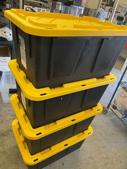 (4pcs) Professional Grade 27 Gallon Storage Containers - Sierra Auction ...