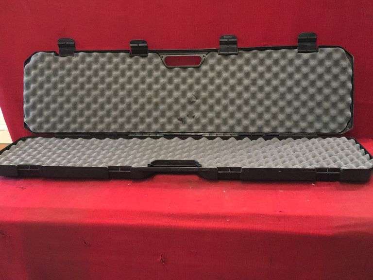 Rifle Gun Case - Sierra Auction Management Inc