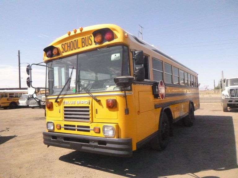 2000 Blue Bird TC2000 School Bus - Sierra Auction Management Inc