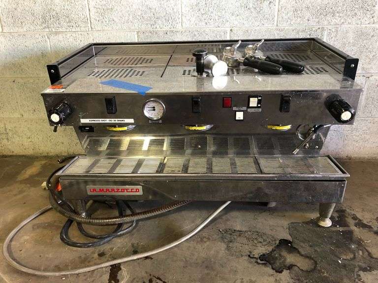 La Marzocco Linea Classic S 3 Group EE (Semi-Automatic) Espresso ...