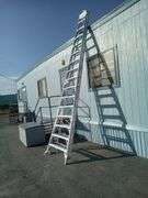 16 ft Werner Step Ladder - Sierra Auction Management Inc