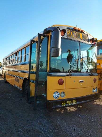 2006 Thomas Saf-T-Liner HDX School Bus - Sierra Auction Management Inc