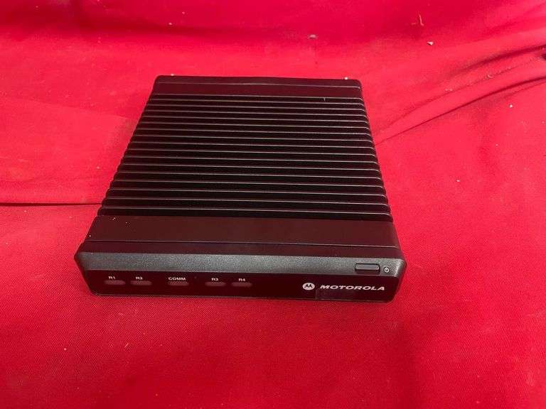 (1 Qty) Motorola MLC 8000 Model F2979A - Sierra Auction Management Inc