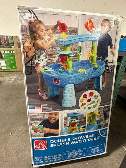 Step 2 Double Showers Splash Water Table - Sierra Auction Management Inc