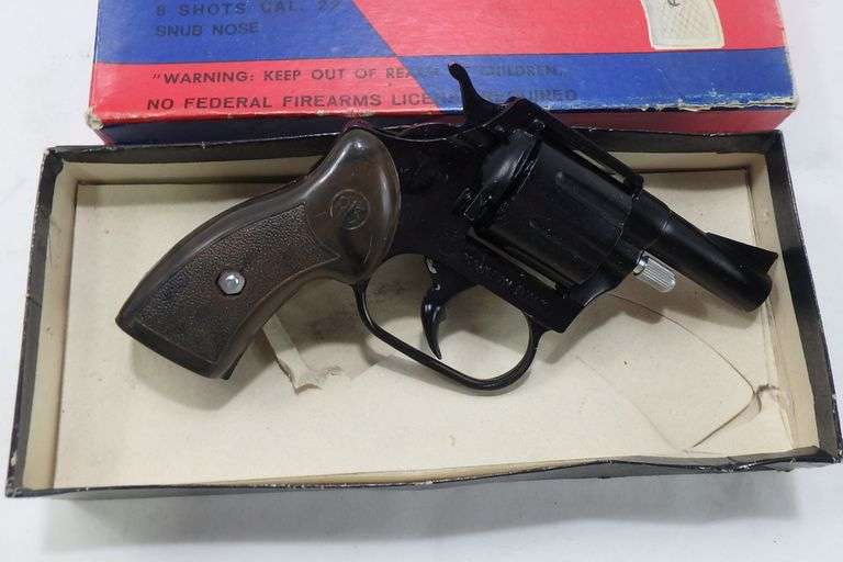 RTS 8 SHOT 22 CAL SNUB NOSE VINTAGE STARTER PISTOL - Sierra Tactical ...