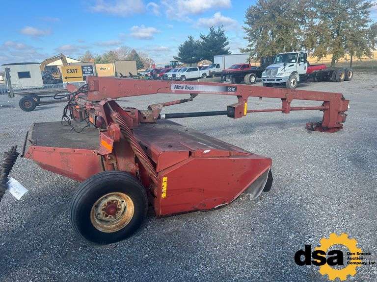 New Idea 5512 Pull Type Mower Conditioner/Windrower - Don Smock Auction ...