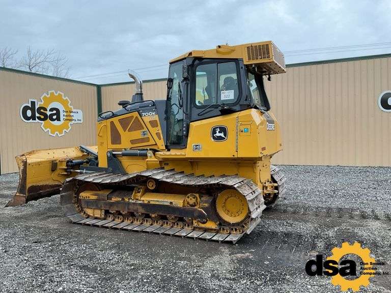 2019 John Deere 700K Crawler Tractor - Don Smock Auction Company