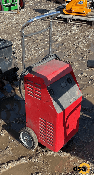 Snap-On Fast 420 Battery Charger - Don Smock Auction Company
