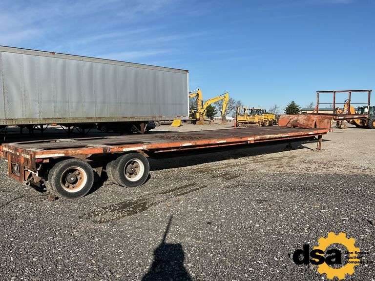 1972 48' Drop Deck Trailer - Don Smock Auction Company
