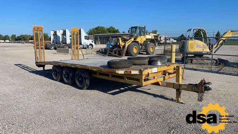 2000 Schwartz Tilt Top Trailer, - Don Smock Auction Company