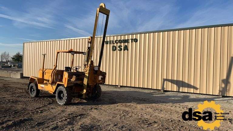 Arrow 1250 Hydraulic Demolition Breaker, - Don Smock Auction Company