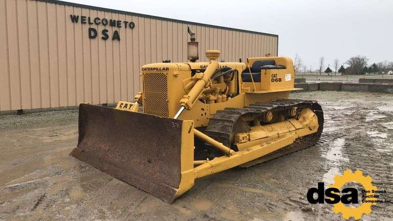 Cat D6B Crawler Tractor, - Don Smock Auction Company
