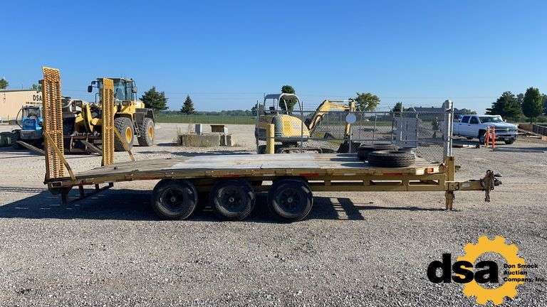 2000 Schwartz Tilt Top Trailer, - Don Smock Auction Company
