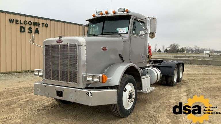 1988 Peterbilt 378 Day Cab Truck Tractor, - Don Smock Auction Company