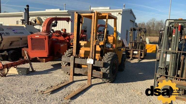 Clark DPR-20-D Rough Terrain Forklift, - Don Smock Auction Company