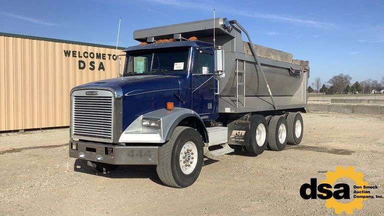 2003 Freightliner Tri Axle Dump Truck, - Don Smock Auction Company