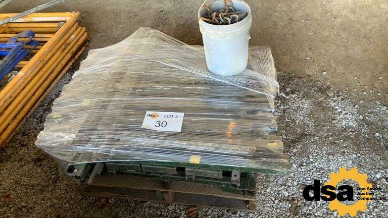 Miscellaneous ICF Out Rigger Brackets, - Don Smock Auction Company