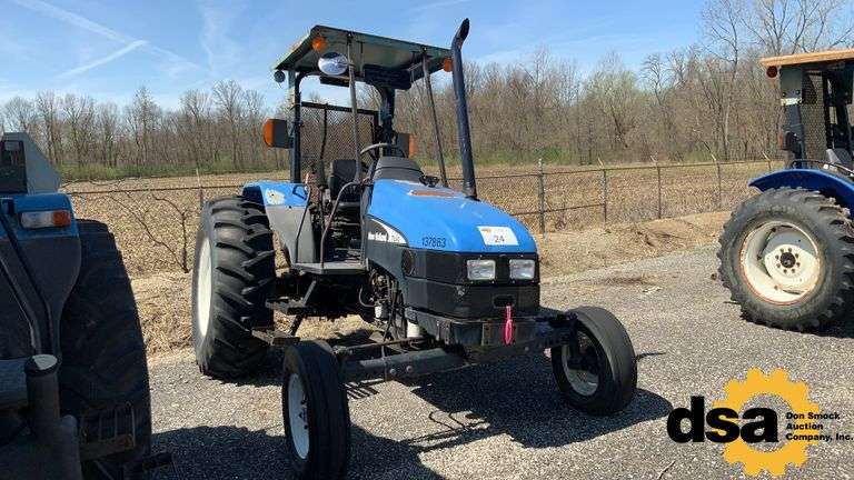 2003 New Holland TL90 Tractor, - Don Smock Auction Company