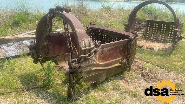 Hendrix 1 1/2 TS 21230 Drag Line Bucket, - Don Smock Auction Company