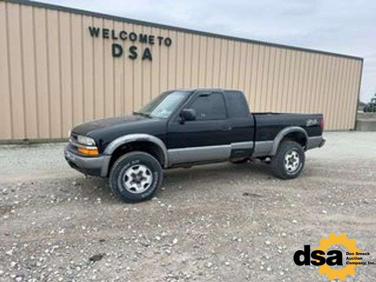 2002 Chevrolet S10 ZR-2 Pickup Truck, - Don Smock Auction Company
