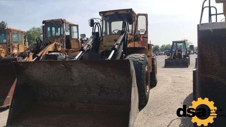 Michigan L120 Rubber Tired Loader, - Don Smock Auction Company