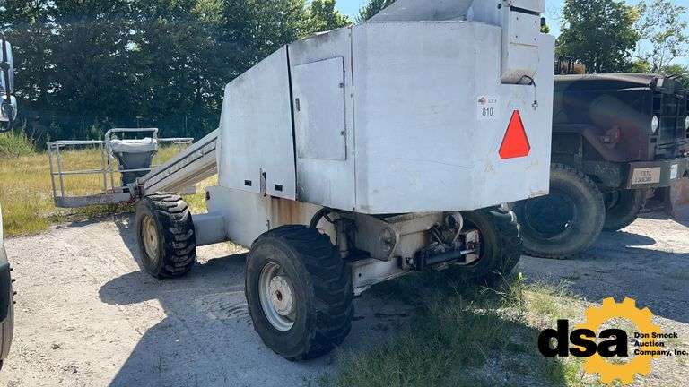 JLG 601S Boom Lift, - Don Smock Auction Company